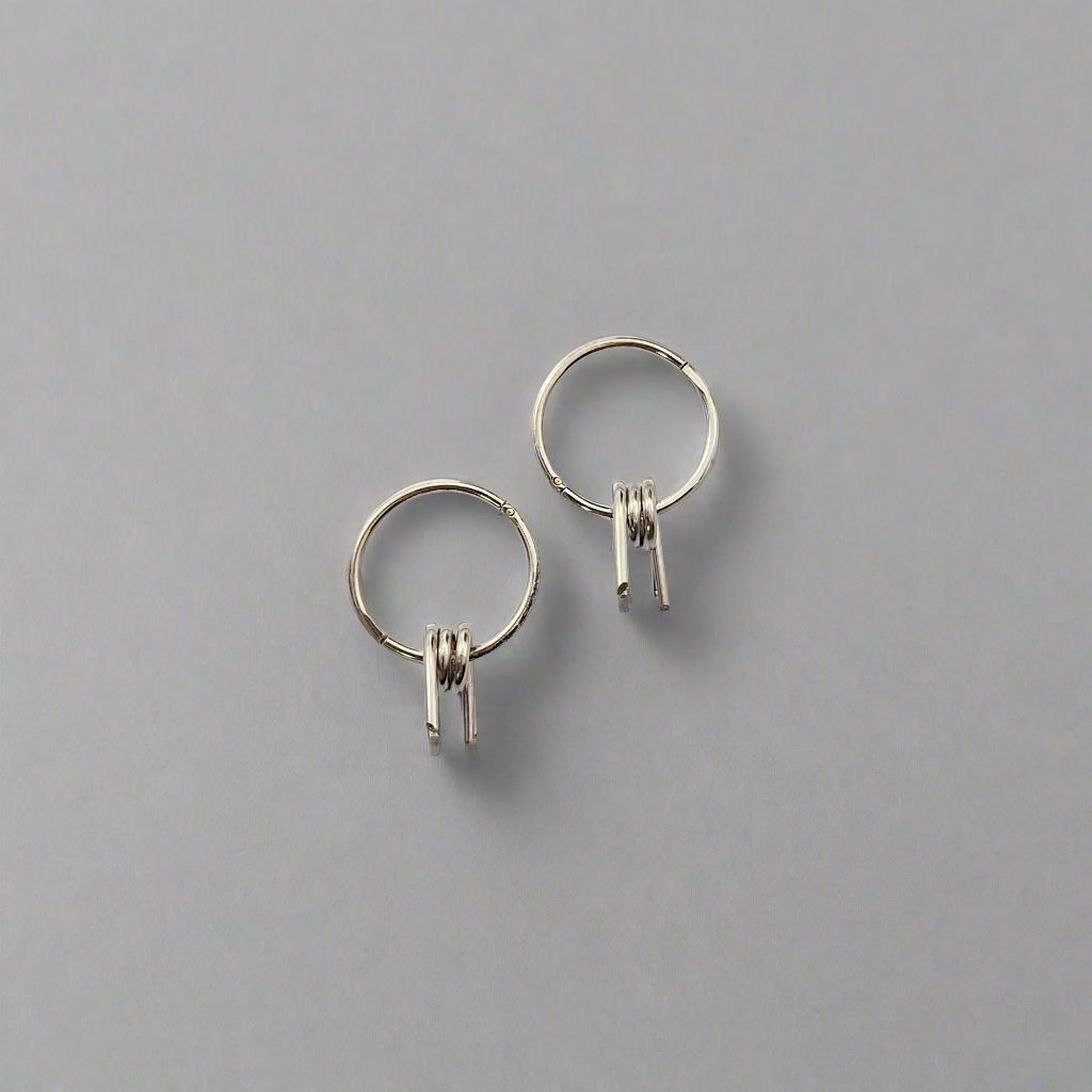 Barbed wire sleepers (small) – Barker & Son